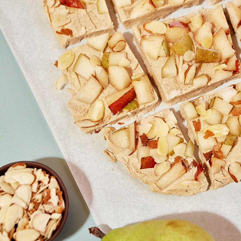 Almond Pear Fro-Yo Bark – Roidless