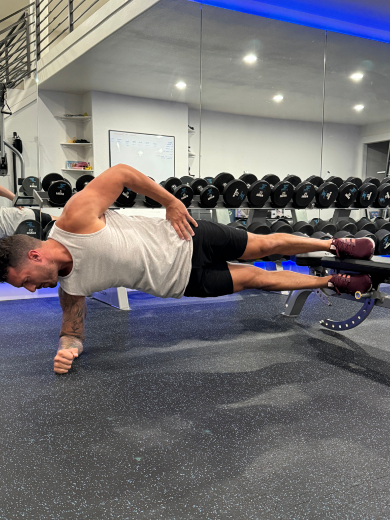 9 Bench Ab Exercises That Will Light Up Your Core – Roidless